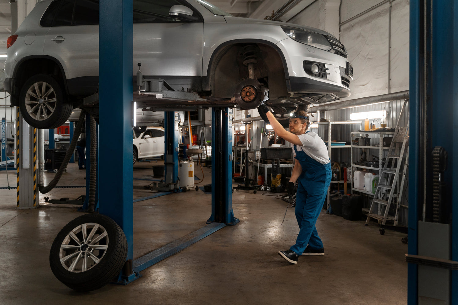 Suspension Lift Kit vs Body Lift: Which Is Better for Your 4x4?