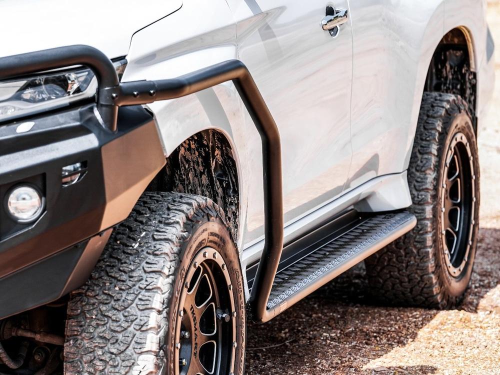 PIAK 4x4 Side Rails for Mitsubishi Pajero Sport 2020-On – Strong Steel ...
