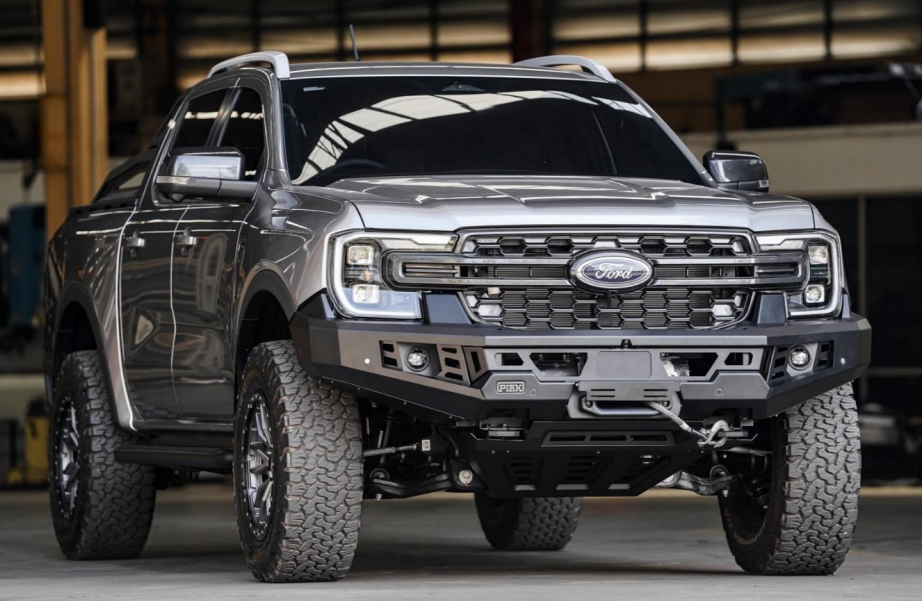 PIAK Genesis Non Loop Bull Bar Black Recovery Points Orange Bash Plate ...