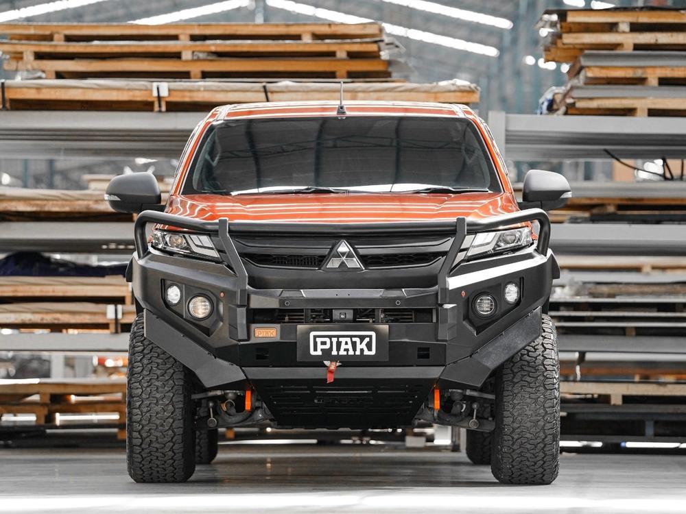 PIAK Elite 3-Loop Bull Bar for Mitsubishi Triton MR (2018-2023 ...